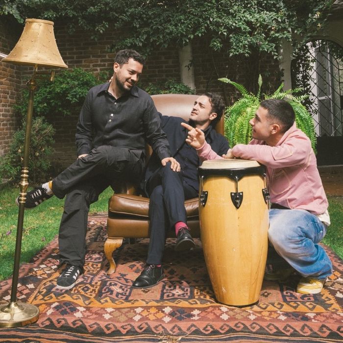 ZUARAZ ESTRENA "O FE" - revistaindie.com